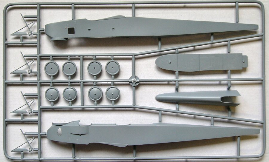 MODELIMEX Online Shop | 1/48 Gotha G.V (3x decal versions) | your ...