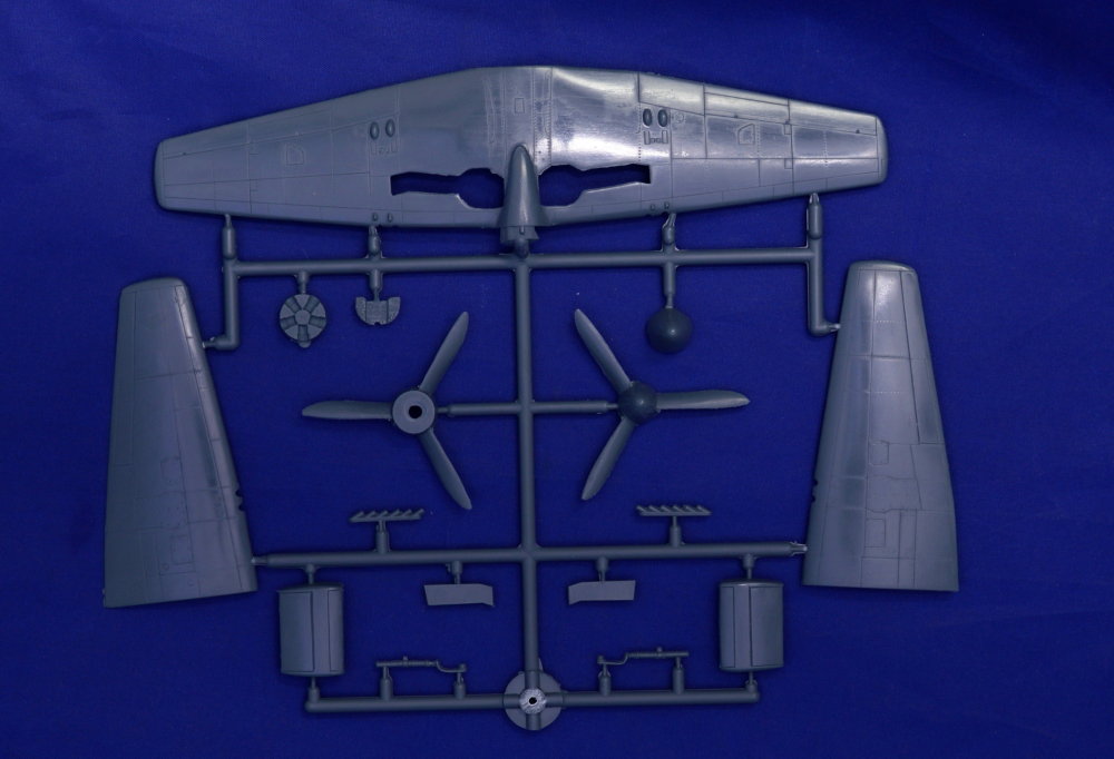 MODELIMEX Online Shop | 1/72 Supermarine SEAFANG F.Mk 32 (3x camo ...
