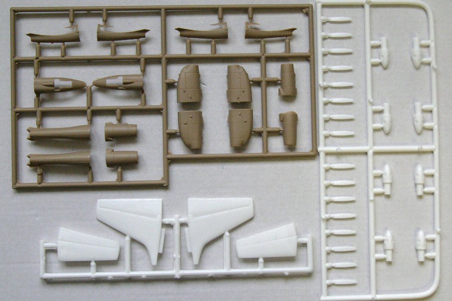 MODELIMEX Online Shop | 1/144 Ilyushin IL-18 VIP | your favourite model ...