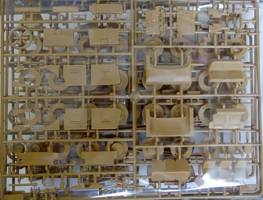 MODELIMEX Online Shop | 1/35 Typ 770K (W150) Tourenwagen w/ open cover ...