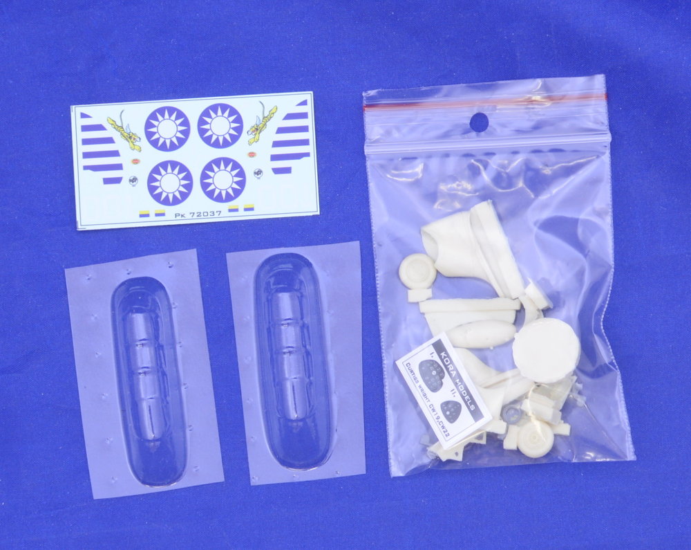 MODELIMEX Online Shop | 1/72 CW 19R Chinese Air Force (4x camo) | your ...