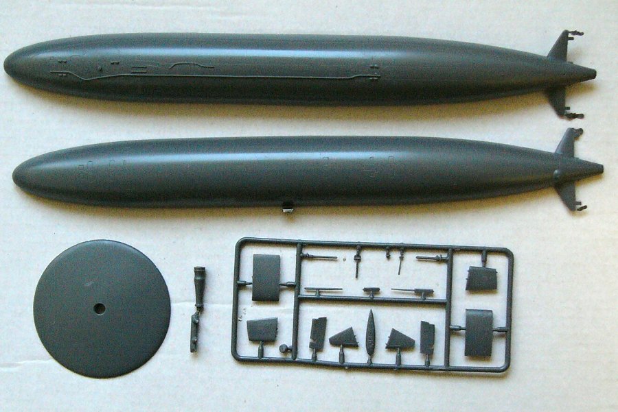 MODELIMEX Online Shop | 1/350 SSN-593 'Thresher' U.S. Submarine | your ...