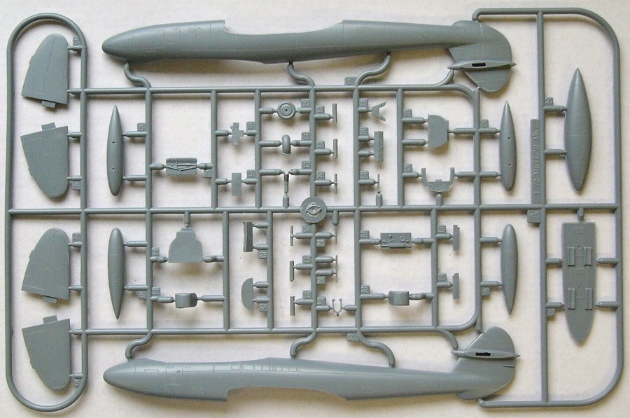 MODELIMEX Online Shop | 1/72 Gloster Meteor T Mk.7 'Commonwealth ...