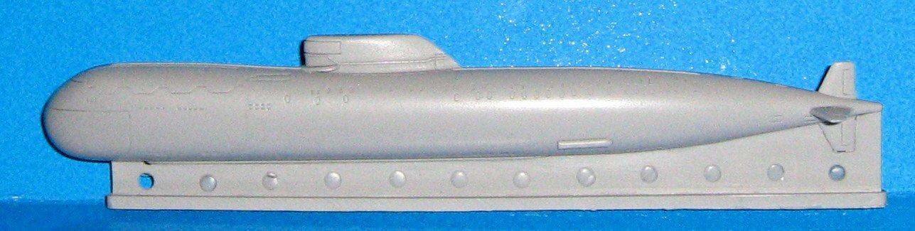MODELIMEX Online Shop | 1/700 Soviet submarine project 670 Skat | your ...