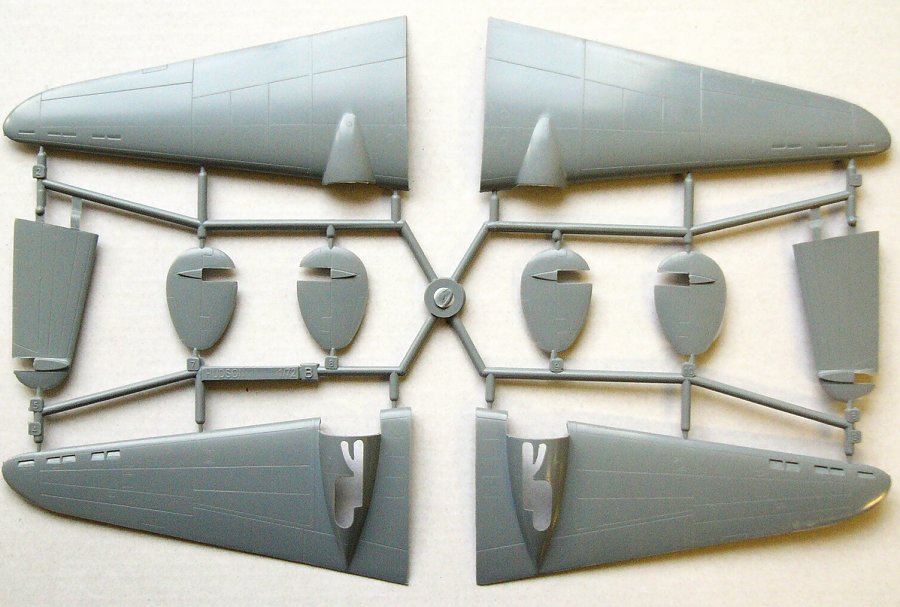 MODELIMEX Online Shop | 1/72 A-29/PBO-1 Hudson | your favourite model shop