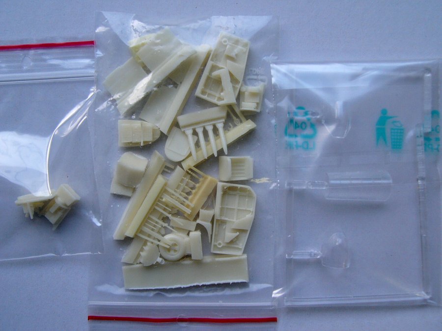 MODELIMEX Online Shop | 1/72 Fairey Firefly FR Mk.I 'ASH Radar' | your ...