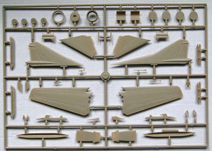 MODELIMEX Online Shop | 1/72 MiG-23 UB (Type 23-51) | your favourite ...