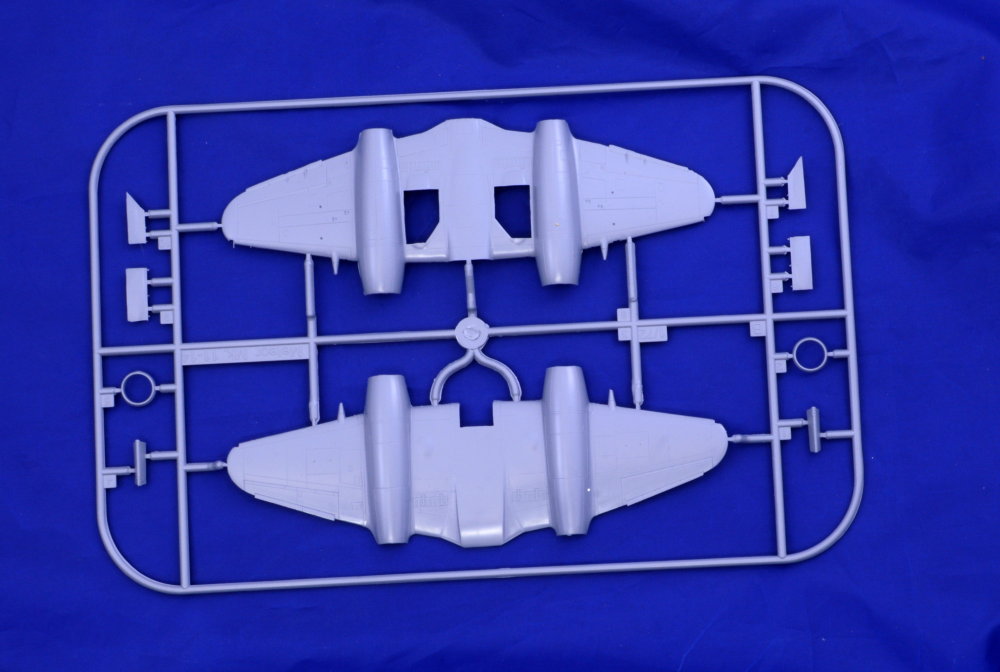 MODELIMEX Online Shop | 1/72 A.W. Meteor NF Mk.12 'Defending the US ...