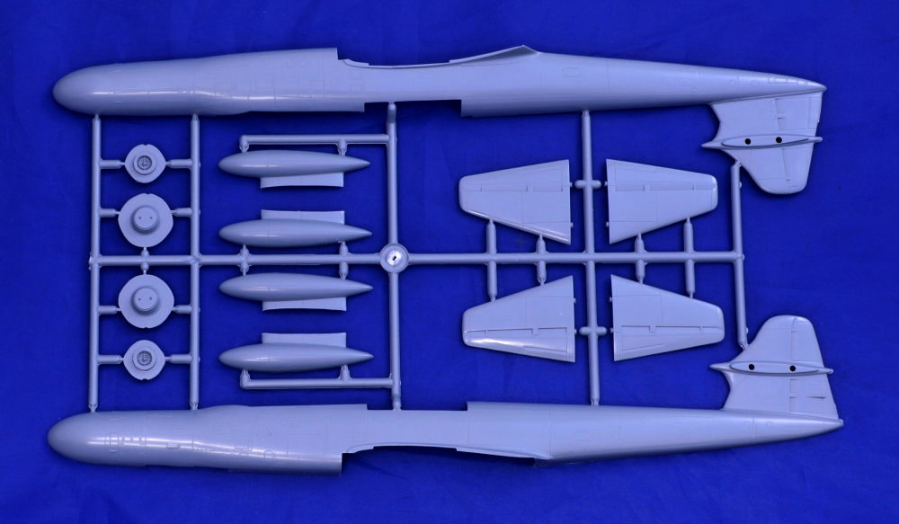 MODELIMEX Online Shop | 1/48 Meteor NF.14 (2x RAF camo) | your ...